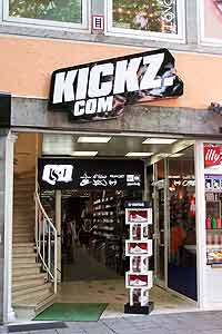 Einkaufsstraßen in München: Tal 14 - Kickz Shop für Urbane Fashion ...